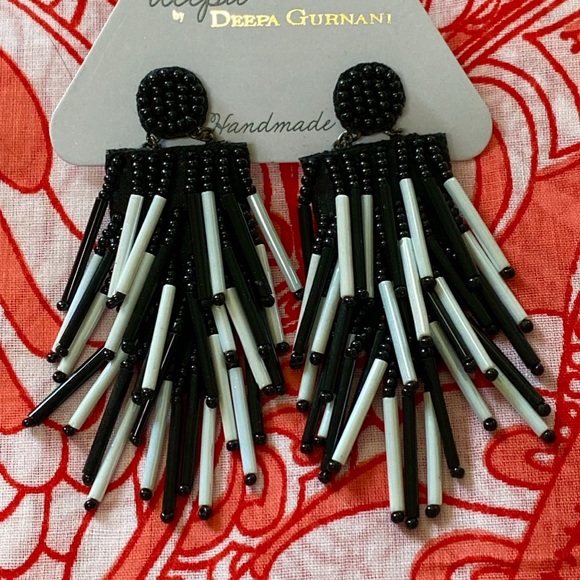 Deepa Gurnani | Jewelry | Nwt Deepa Gurnani Beaded Black White ...